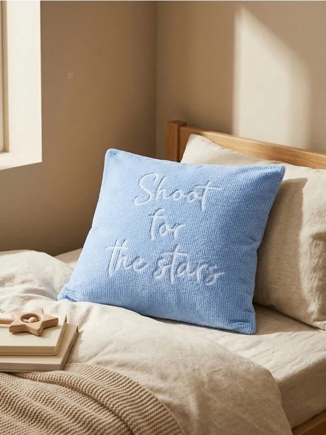 Sinsay - Povlak na polštář s nápisem „Shoot for the stars“ - světle modrá