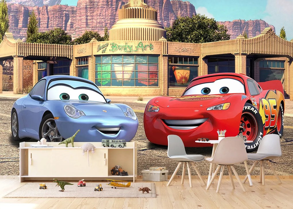 Vliesová fototapeta na zed' McQueen a Sally, Disney Auta | 360 x 270 cm | DFTDN5053
