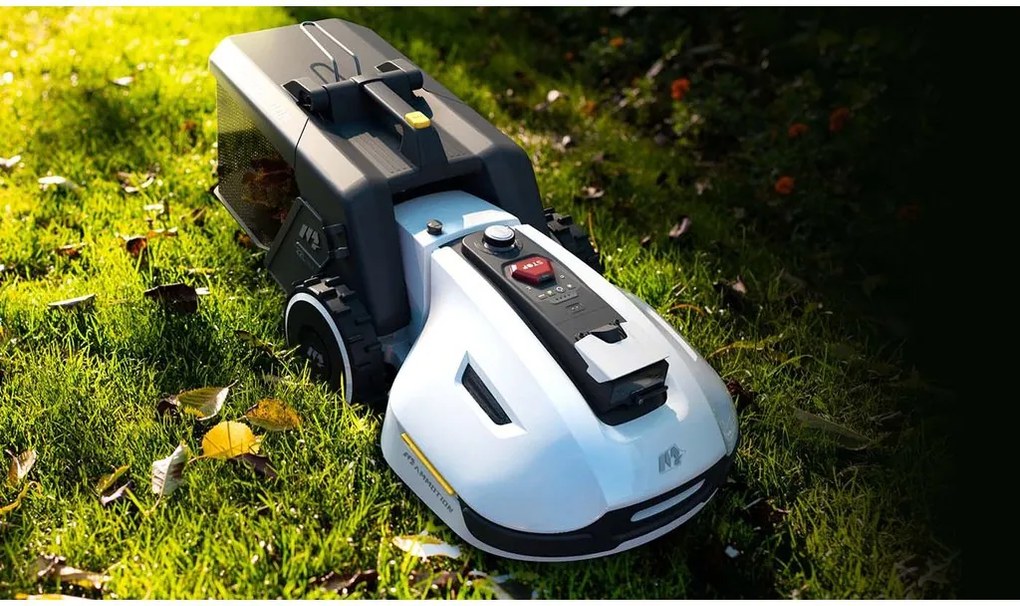 LUBA Robotická kosačka Mamotion YUKA 2000 + sada nožov 24 ks ZADARMO