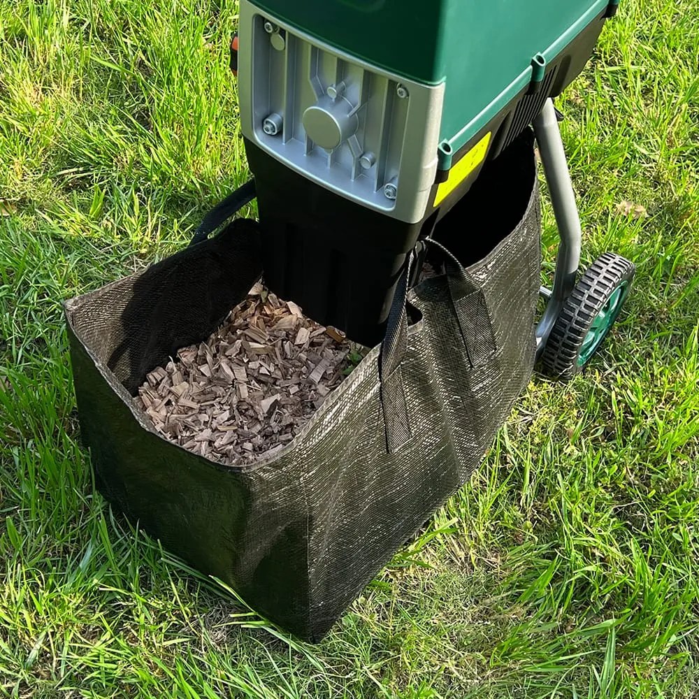 Zahradní štěpkovač/drtič DIOX+2x 60l pytel, 3100W černá/zelená Gardebruk