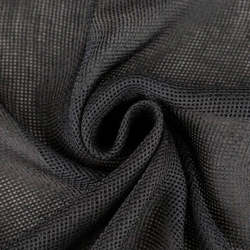 Černá záclona na pásce CELINE 140x270 cm