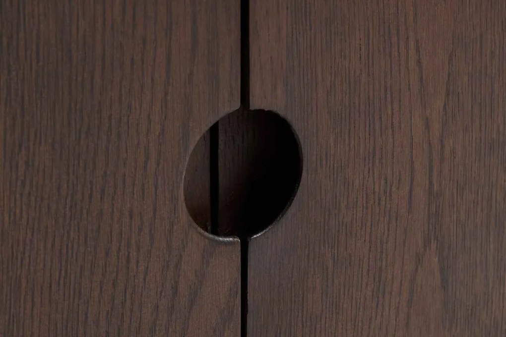 Designová skříňka Takayoshi 130 cm tmavě hnědá