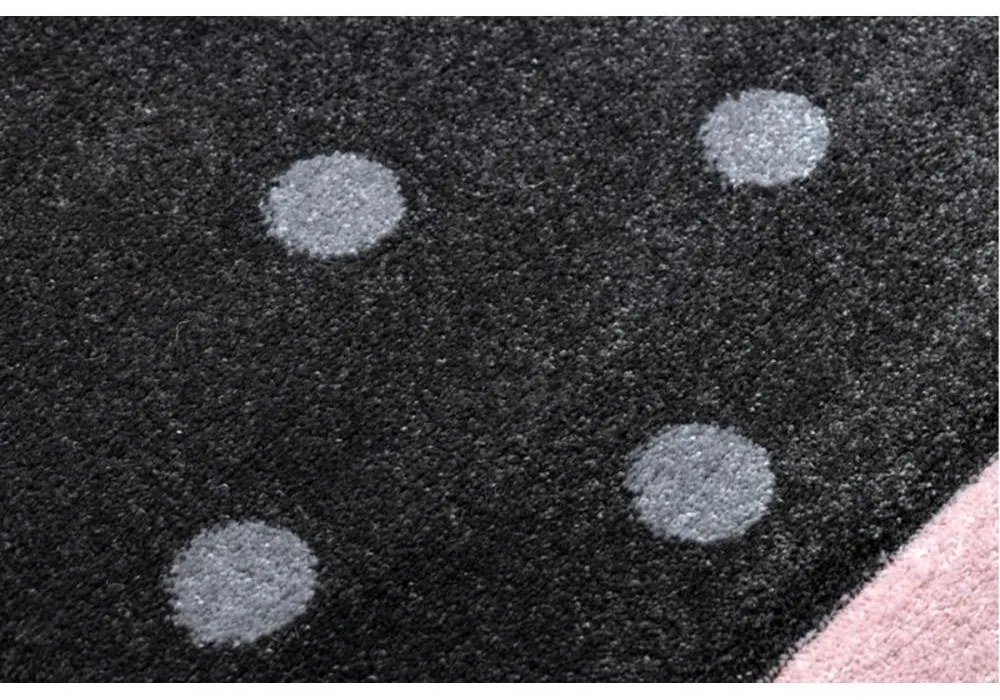 Dětský kusový koberec Srdce růžový 200x290cm