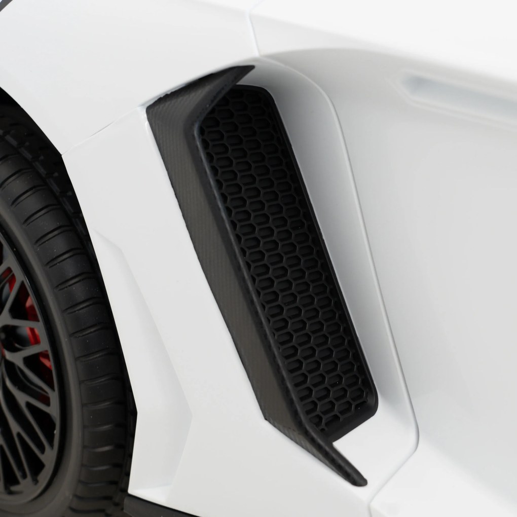 Ramiz Elektrické autíčko Lamborghini Aventador SV pro 2 děti bílé