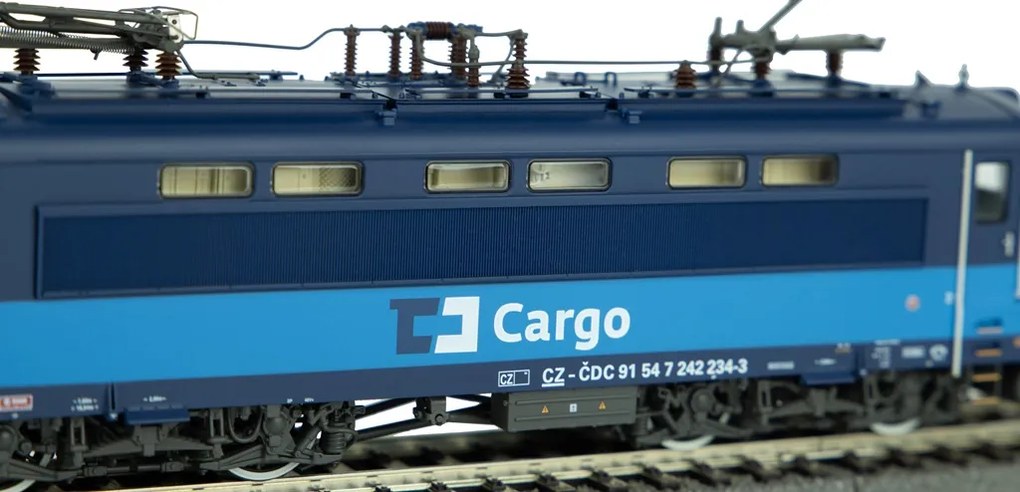 Piko Elektrická lokomotiva Rh 242 Plecháč ČD Cargo VI včetně zvukového dekodéru, digitál - 97405