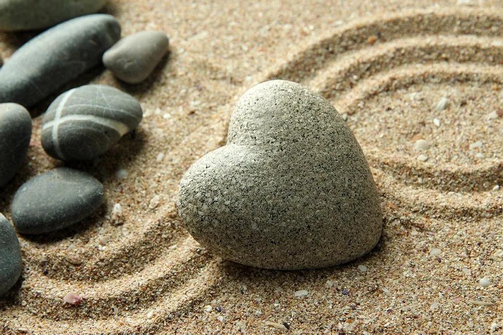 Fototapeta Zen kámen ve tvaru srdce - 150x100 cm