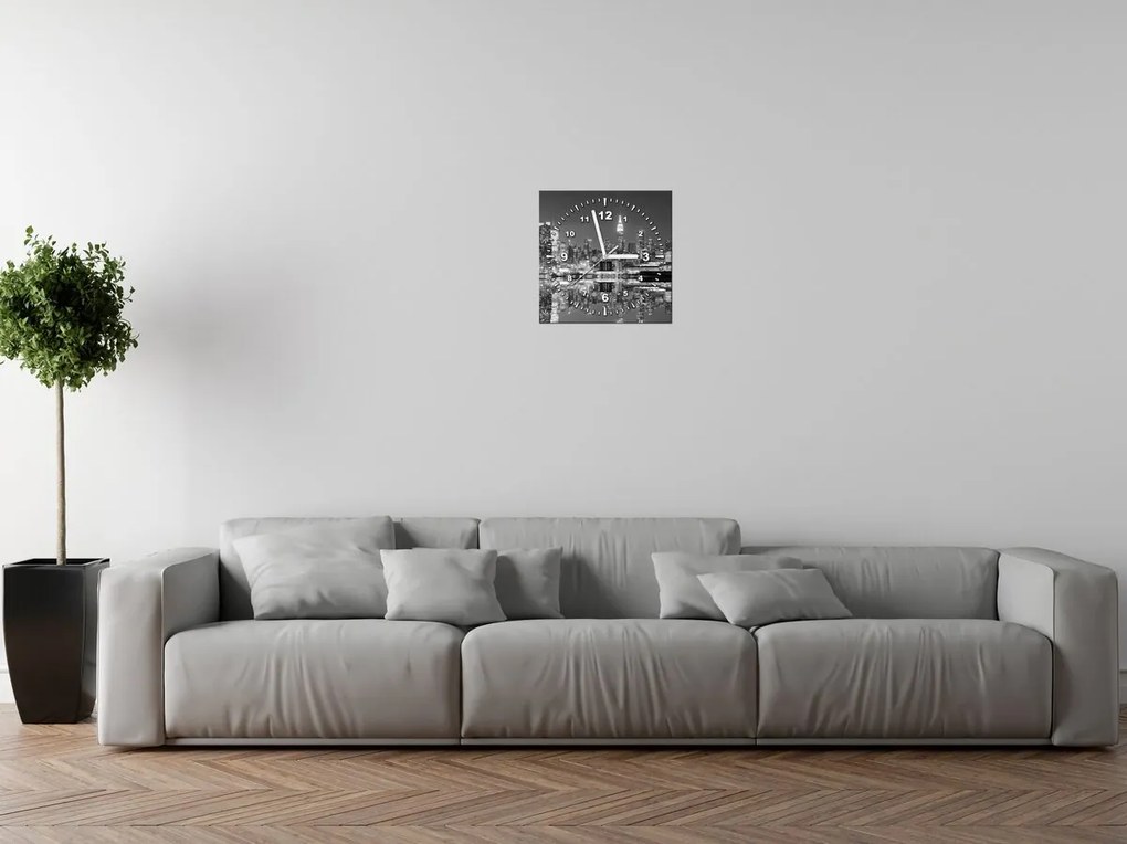 Gario Obraz s hodinami Noční Manhattan Rozměry: 30 x 30 cm