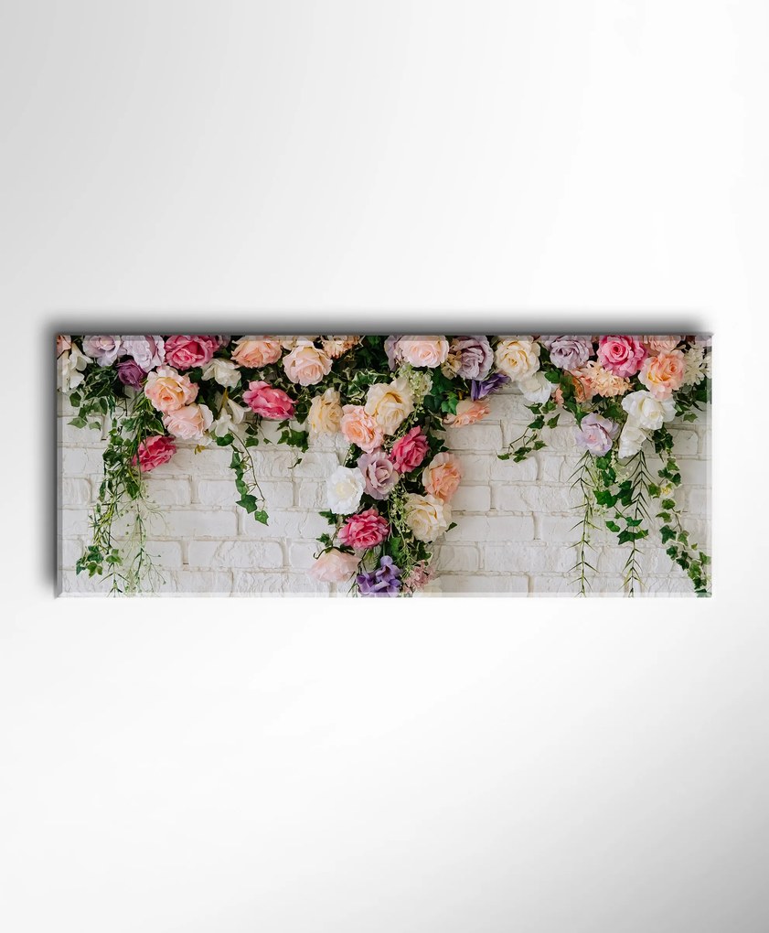 Malvis ® Obraz Stěna obklopená růžemi ROZMĚR (šířka x výška): třídílný obdélník 90x60 cm