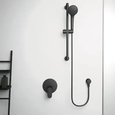 Ideal Standard Idealrain - Nástěnné kolínko | černá