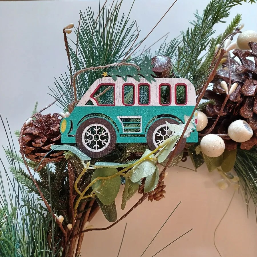Dřevěná vánoční ozdoba autobus 12 × 9,5 cm, k zavěšení