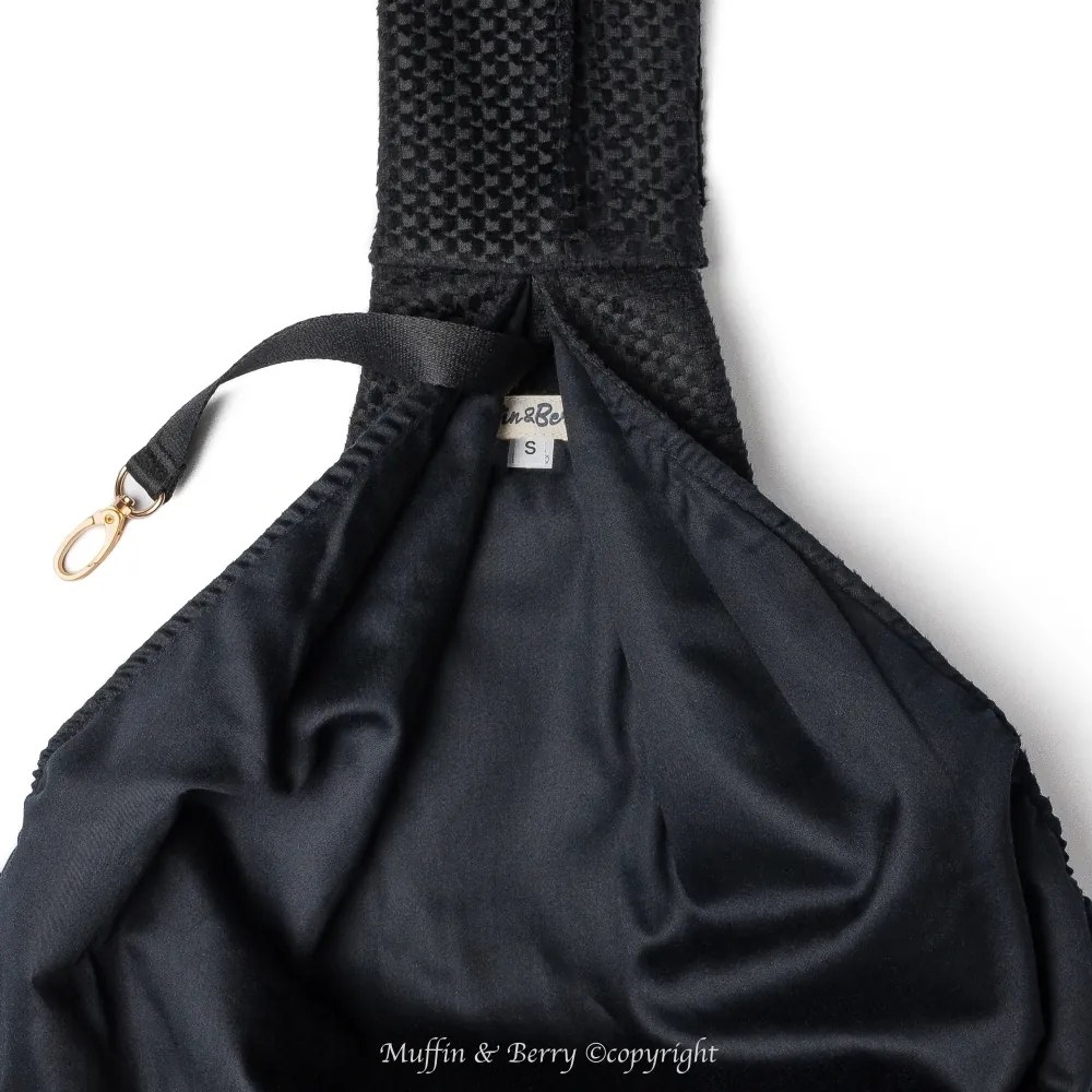 Muffin&Berry Cestovní taška Crossbody pro psy Sawyer černá Velikost: M