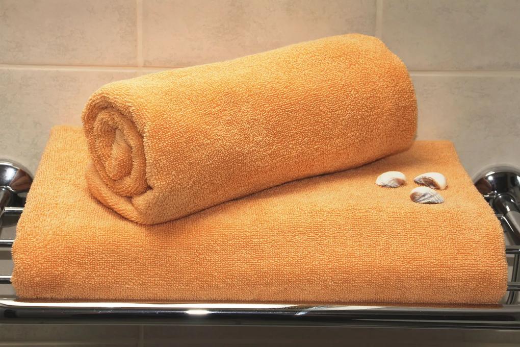 Kvalitní froté ručník APATIT - lososový 50 x 100 cm, český výrobce Tibex