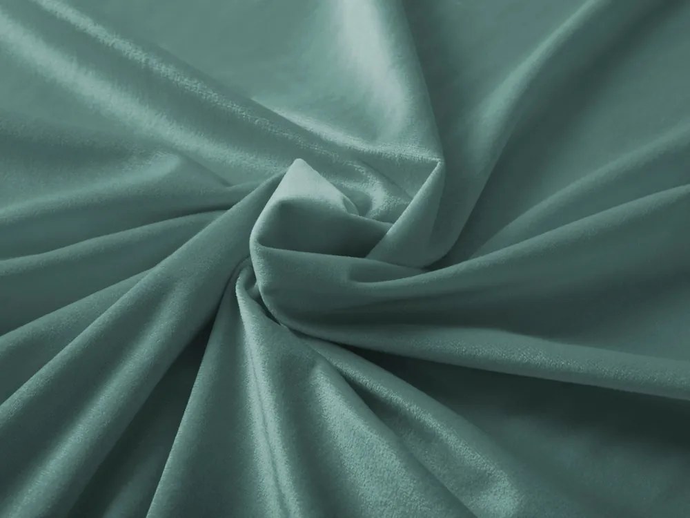 Biante Sametový oválný ubrus Velvet Premium SVP-022 Ledově zelený 140x200 cm
