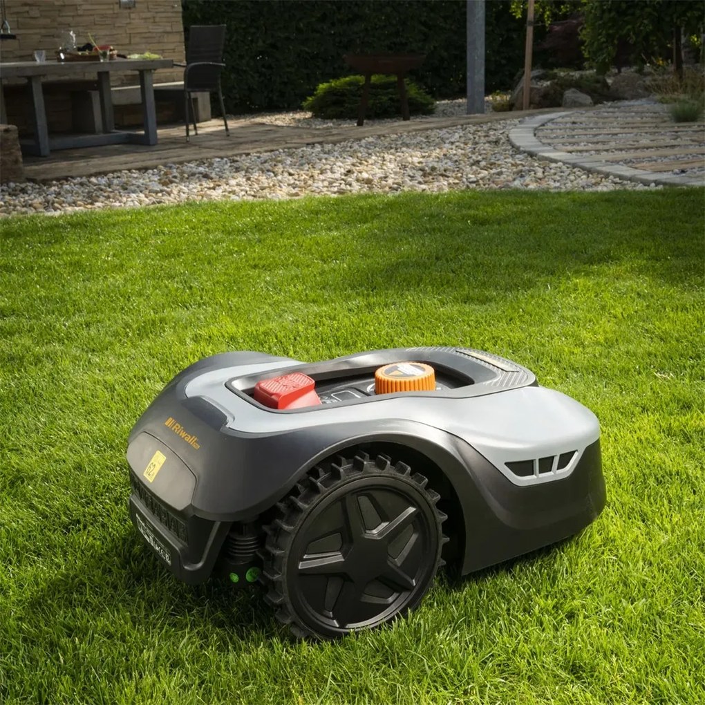 Riwall PRO RRM 650 APP robotická sekačka ( 600 m2 ) s vodícím drátem