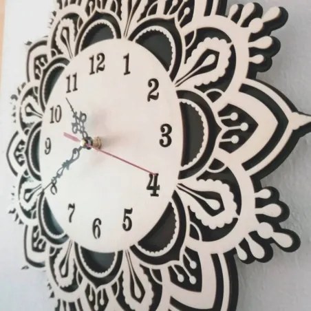 Dřevěné nástěnné hodiny Mandala – Elegantní 3D design | SENTOP PR0375 MDF-playwood
