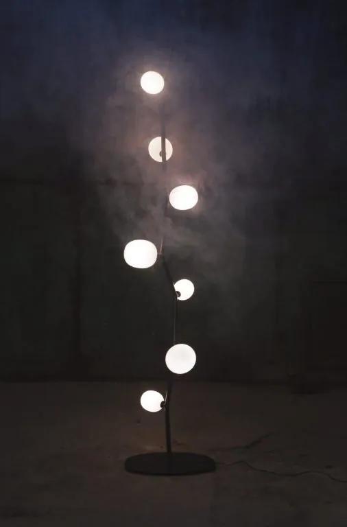 Brokis Ivy Floor skleněná stojací lampa Barva: Kouřová, Barva kování: Bílá