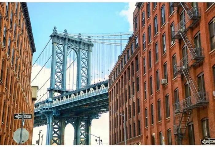 DIMEX | Samolepicí vliesová fototapeta na zeď Most v Manhattanu MA-5-0012 | 375 x 250 cm | modrá, oranžová, šedá