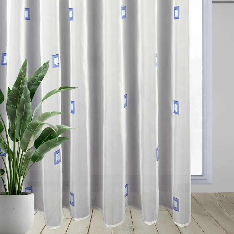 Voálová záclona s geometrickým designem metraž Ervi 1160