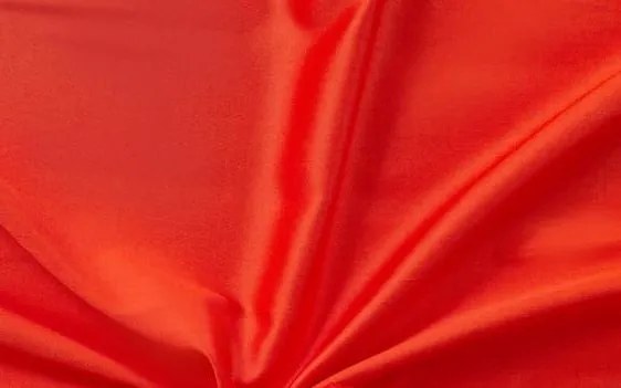 Červené saténové prostěradlo Prostěradlo bez gumy 240x230 cm