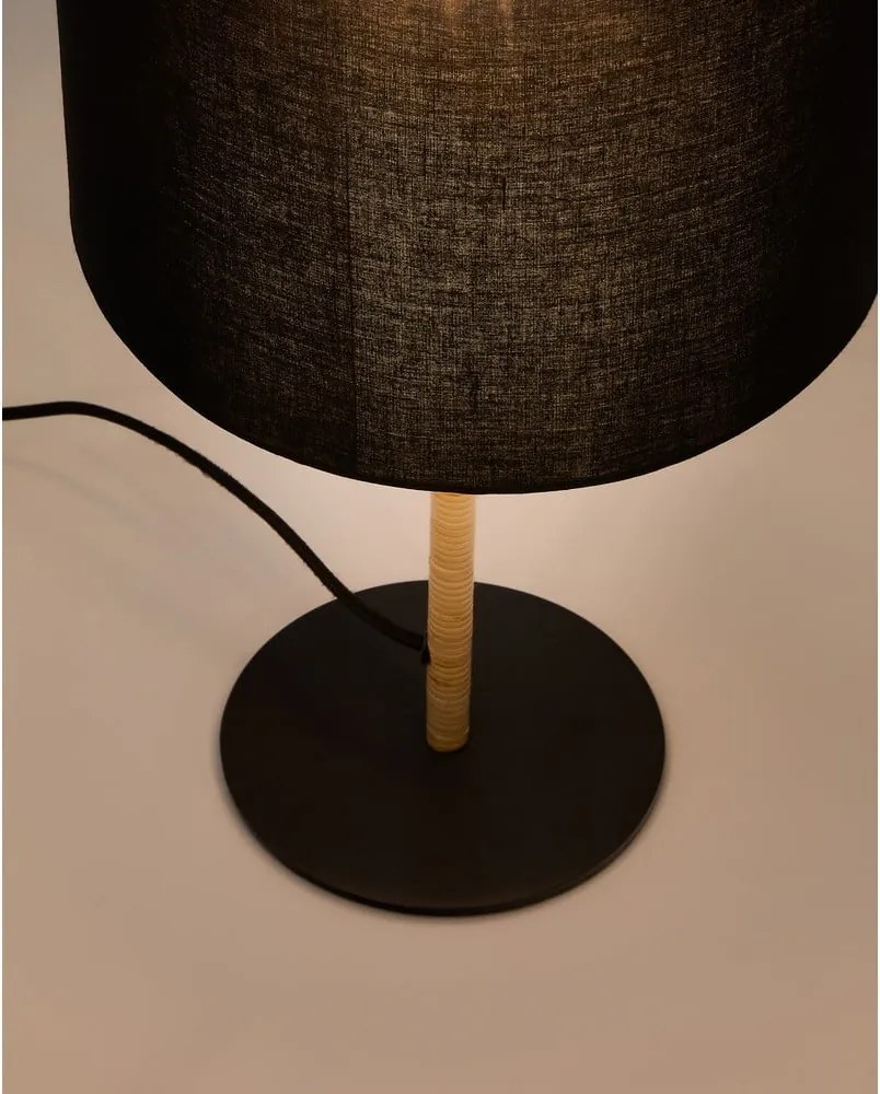 Černá stolní lampa s textilním stínidlem (výška 45 cm) Pina – Kave Home