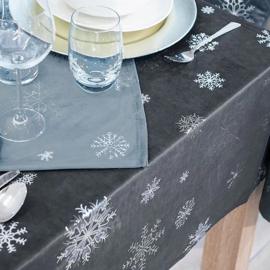 Vánoční ubrus na stůl SNOWFLAKE tmavě šedá/stříbrná 140x180 cm Mybesthome