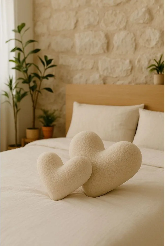 Dekorační polštář 38x33 cm Teddy Kalp – Mioli Decor