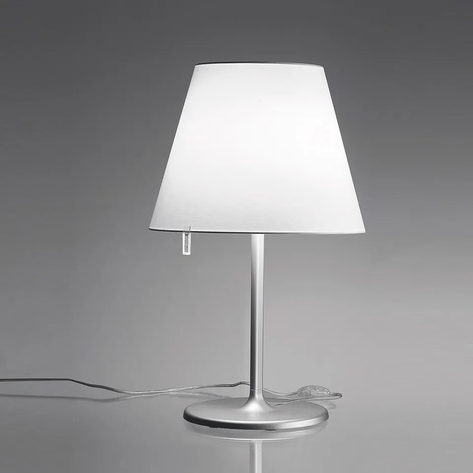 Artemide Melampo tavolo, designová stolní lampička ve stříbrné úpravě s textilním širmem, 2x52W E27, 58cm