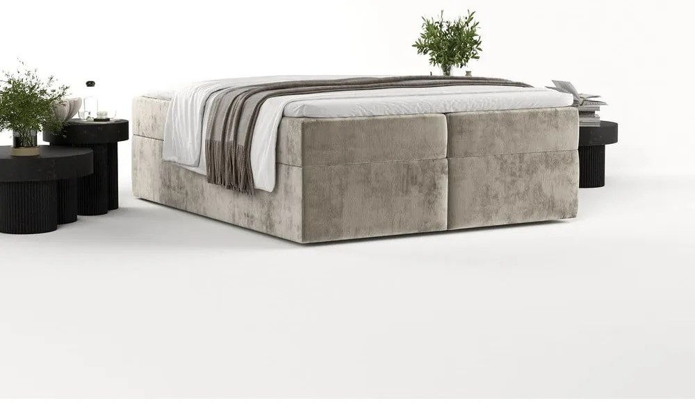 Světle hnědá boxspring postel s úložným prostorem 140x200 cm Yoko – Maison de Rêve