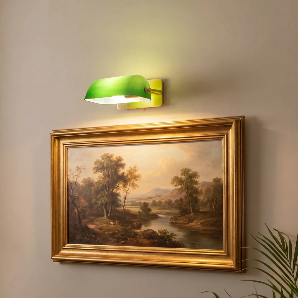 Klasická nástěnná lampa mosazná se zeleným sklem - Banker