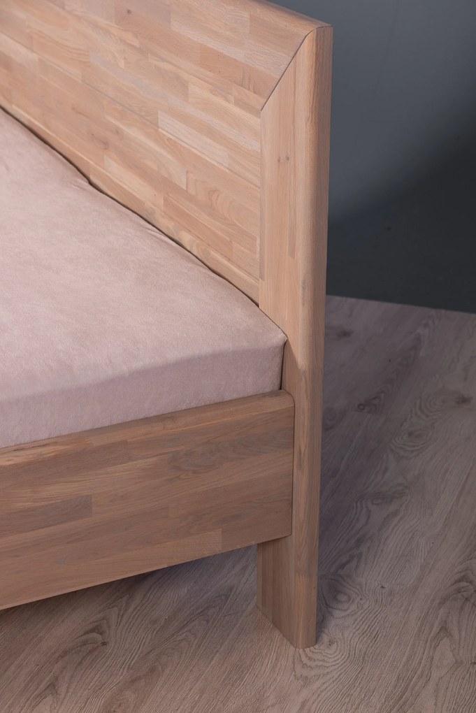 Masivní postel PARIS - Solwo Design Dřevo a odstín oleje: DUB Cink - Olej odstín DO203, Rozměr spací plochy: 180x200