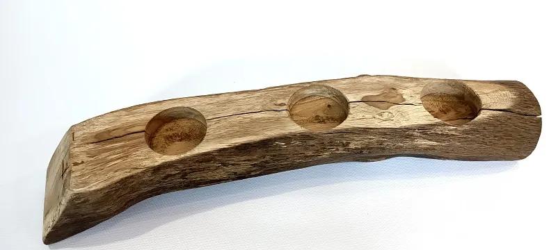 Dřevěný svícen z dubu 43x8x7cm