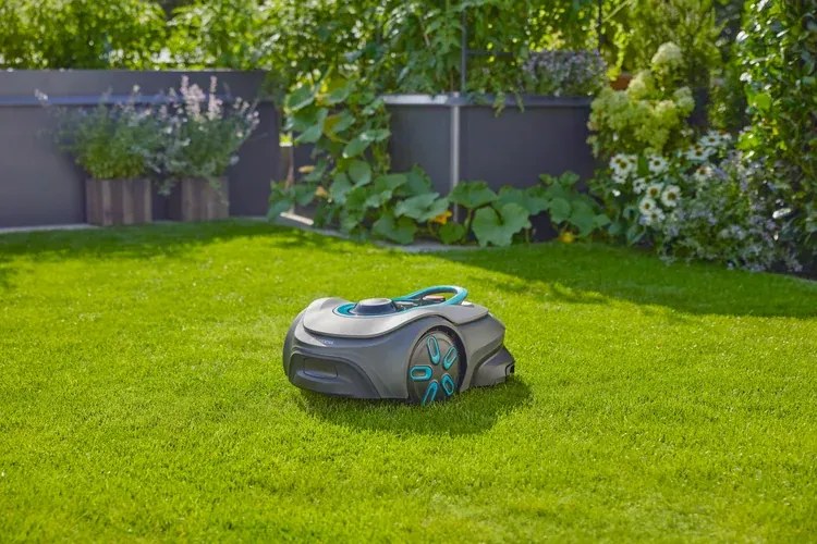 © 2026 GARDENA Robotická sekačka smart SILENO free, 1500 m²