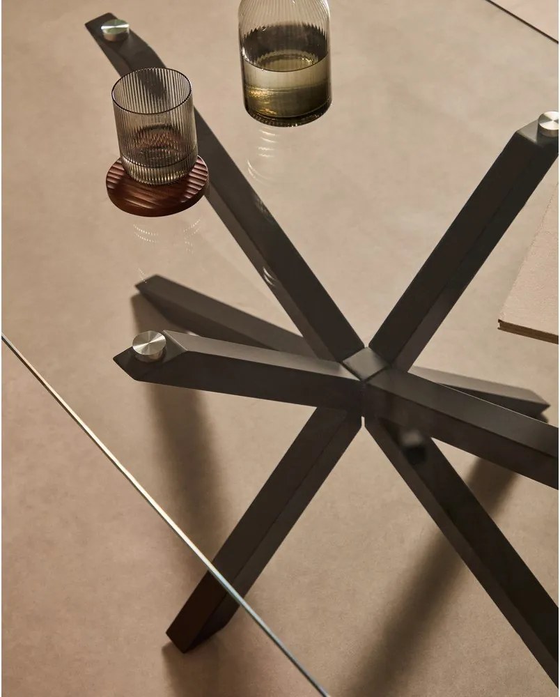 Černý konferenční stolek se skleněnou deskou 70x130 cm Argo – Kave Home