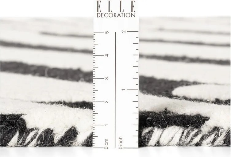 Černobílý ručně tkaný vlněný koberec 160x230 cm Stryve Flux – Elle Decoration