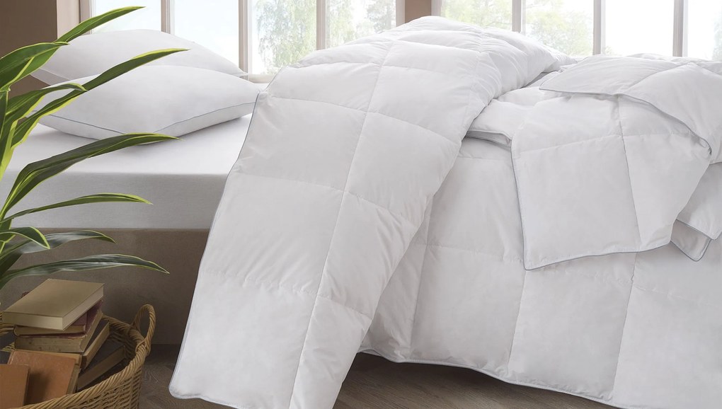Přikrývka Deluxe, s výplní z husího peří, 150 gr/m², celoroční, 160x220 cm