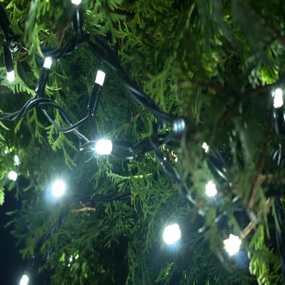 LED světýlka na baterie, venkovní, 5,2 m, ledově bílá, tmavě zelený kabel, IP44, 4 × AA