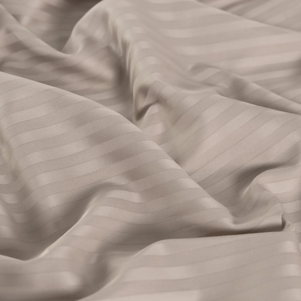 Damaškový saténový povlak na polštář Pruh 10 mm - Light brown Velikost: 40 x 40