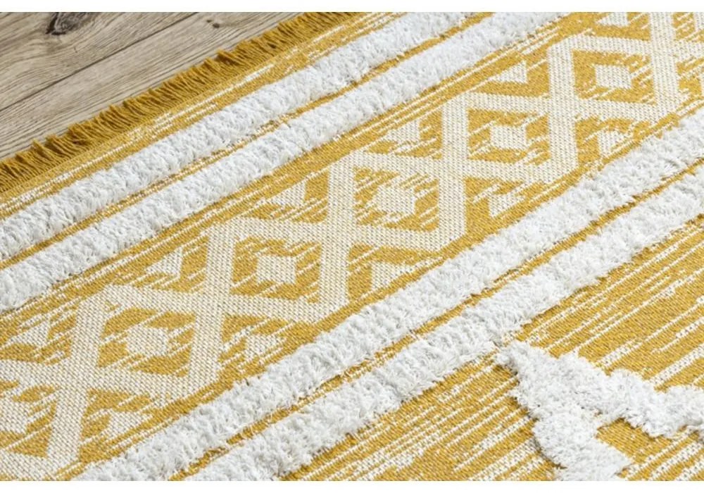 Kusový koberec Claris žlutý 155x220cm