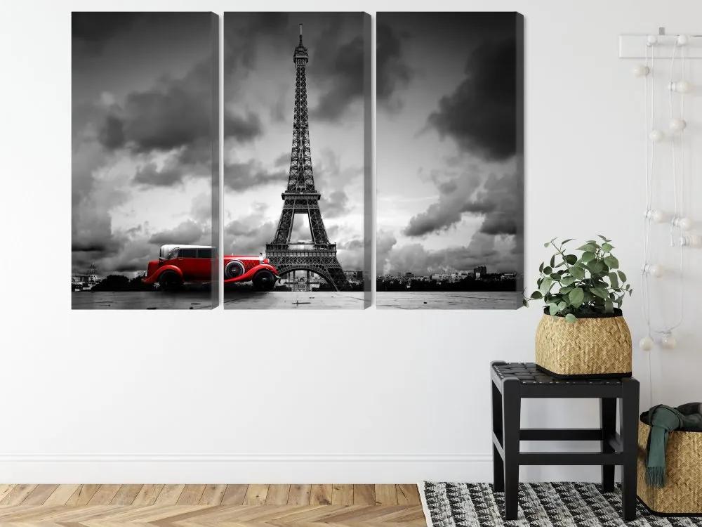 Vícedílný obraz Černobílý Pohled Na Eiffelovu Věž A Retro Auto Nedostatek Nedostatek Plátno Canvas 60x40