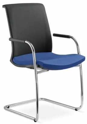 LD seating Konferenční židle LYRA NET 204-Z Barva kostry šedá kostra (metallic) GALERIE - Čalounění LD seating LÁTKY 1 / DINO, ERA, ONE 2021