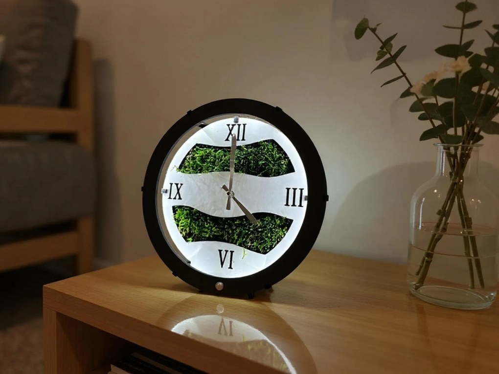 Li-Go "Mechové hodiny" svítidlo s powerbankou a pohybovým čidlem/černá s patinou a bílá velikost svítidla/hodin: 31 cm