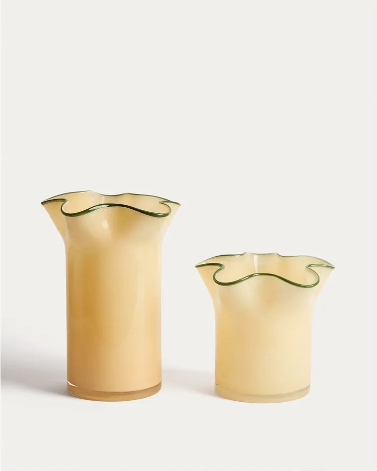 Žlutá skleněná váza (výška 31 cm) Endasi – Kave Home