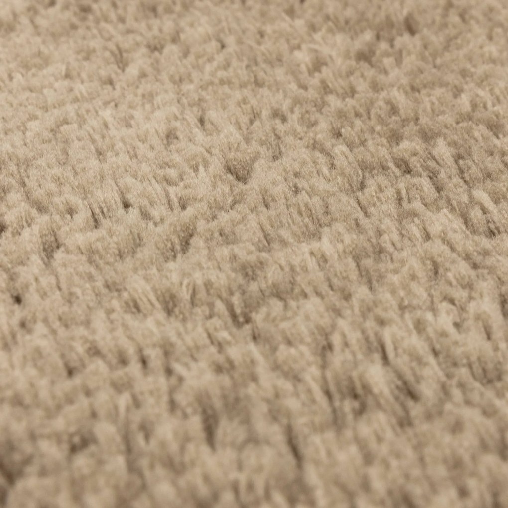 Tribeca Design Kusový koberec Massive Taupe Rozměry: 160x230 cm