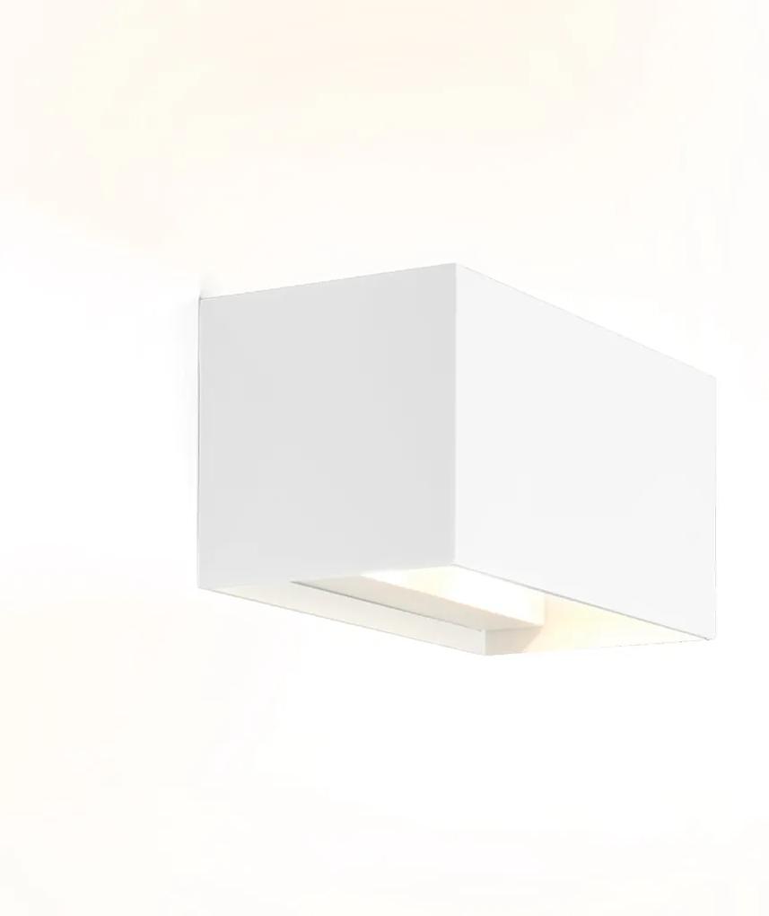 Venkovní nástěnné hranaté svítidlo Boxx Outdoor  Venkovní nástěnné hranaté svítidlo Boxx Outdoor Barva: Bílá, Teplota chromatičnosti: 2700 Kelvinů