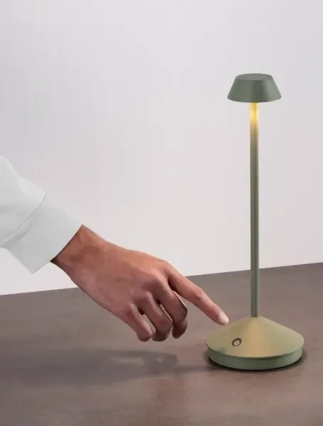 Venkovní stolní lampa Lumo zelená