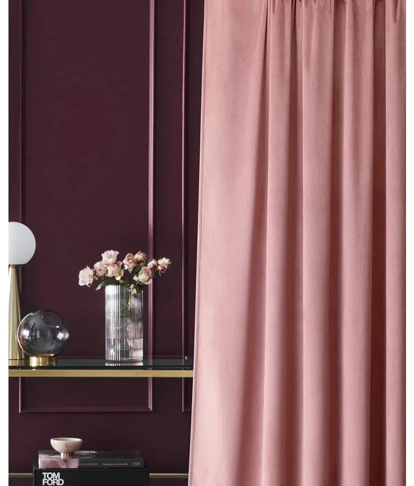 Room99 Hotový závěs na kroužcích CHARMY Jednobarevný Velurový Zatemňovací Barva: Tmavě růžová/Stříbrná, Velikost: 140 x 260 cm