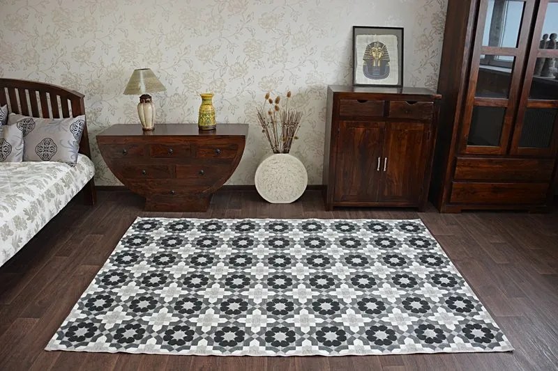 Kusový koberec LISBOA 27206/356 květiny šedý