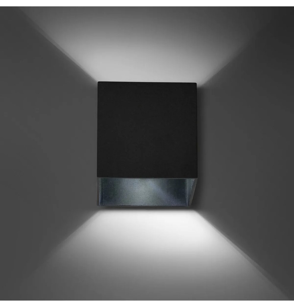 Nástěnné svítidlo Cube, 1x kovové stínítko (výběr ze 3 barev)