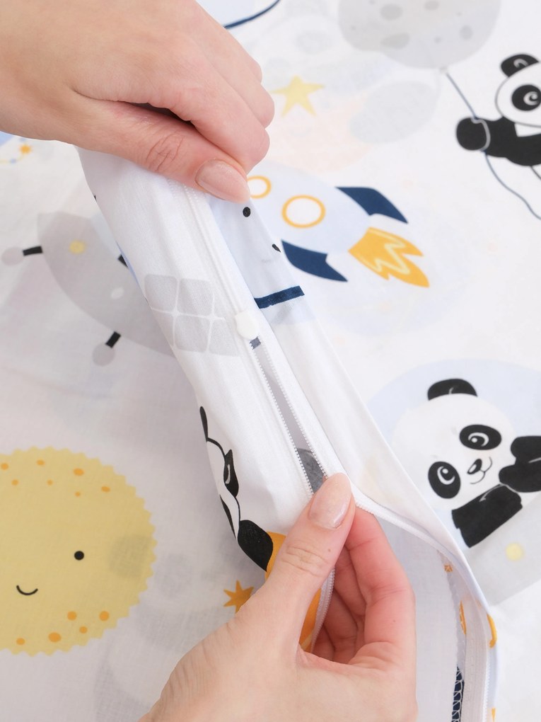 MK Lůžkoviny Bavlněný povlak na polštář Renforcé 50 x 70 cm - Vesmírná panda
