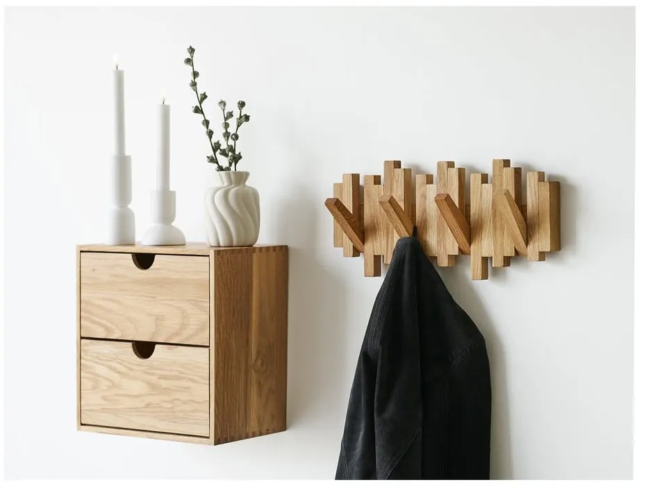 Nástěnný věšák z dubového dřeva v přírodní barvě 3 cm Caltra – House Nordic